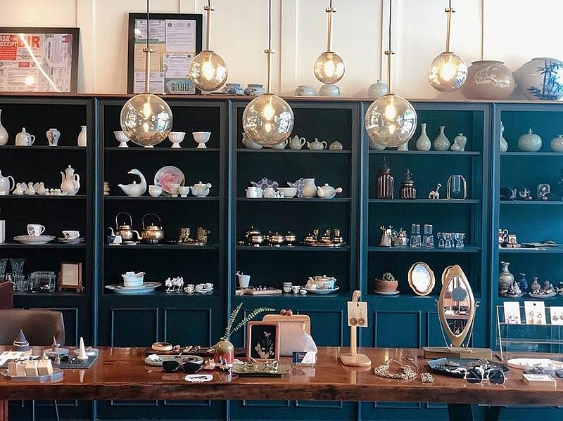 Taste the world's flavors at 52stone Family Restaurant