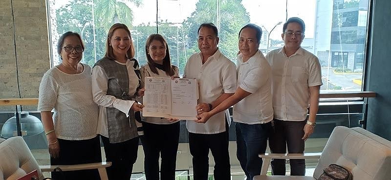 David-Dizon ends term as PCL prexy, reports on accomplishments