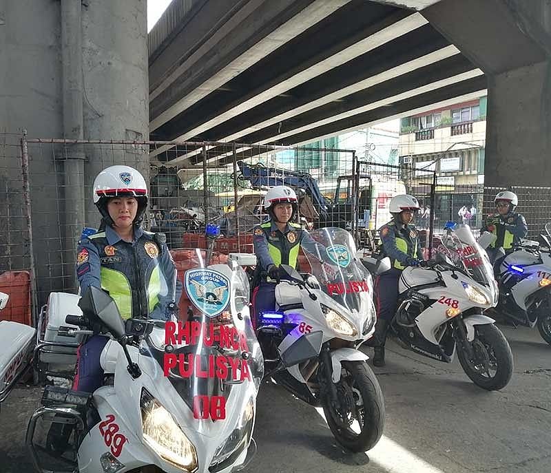 Female police officers to help manage Edsa traffic
