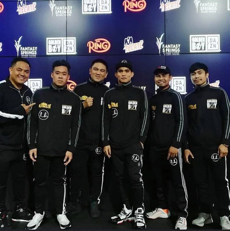 Pagpukan sa gingharian ni Mexican-American ug undefeated KingRy/The ...