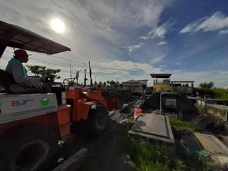 Police issue safety reminder for Undas