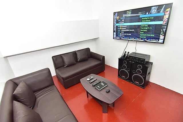 Evanyce opens first branch