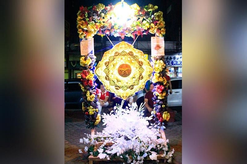 'Indigay sa Parol' lights up Divisoria