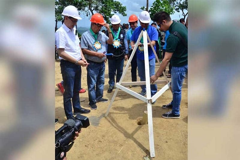 Quipot-Barasalon concrete pathway starts construction