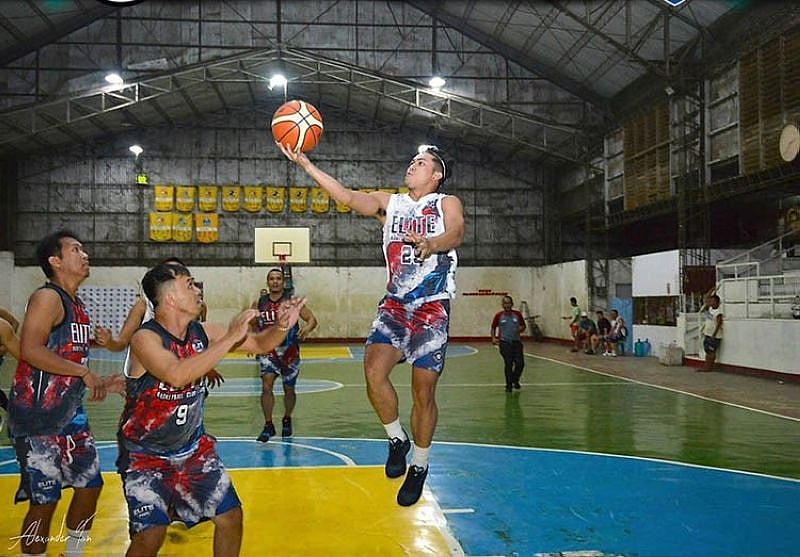 Rams KO Kois with 4th quarter rally