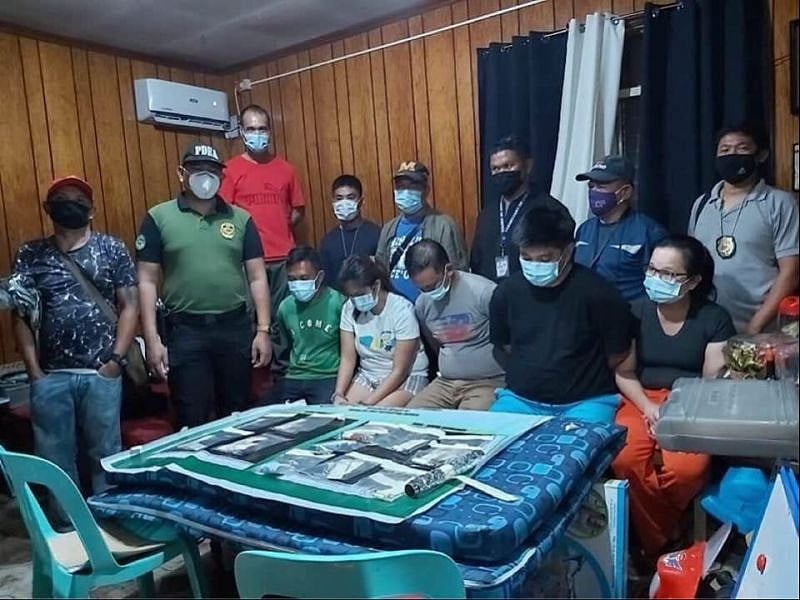 Drug den napuhag; 5 pusher sikop