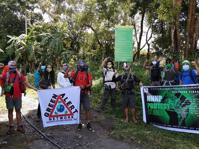 Environment groups back 'protest climb' for NNNP