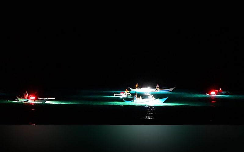 Night fishing in Oslob