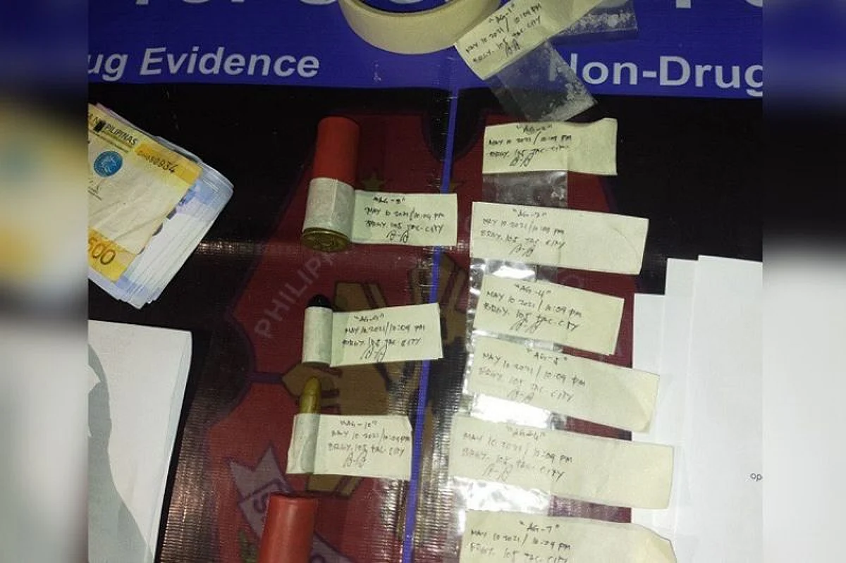 Barangay tanod yields 'shabu,' ammunition Barangay tanod yields 'shabu,' ammunition