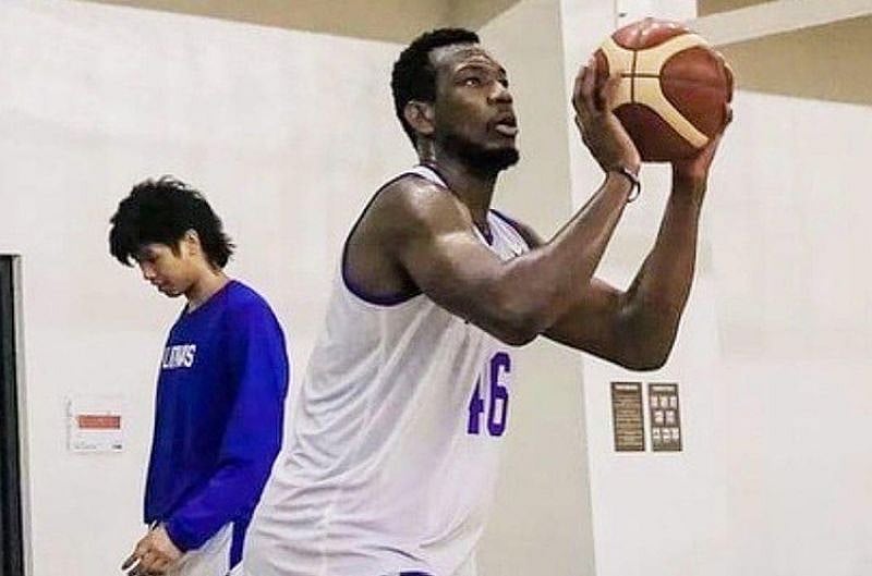 June Mar Fajardo on Gilas' young big men: 'Lakas nung tatlo'