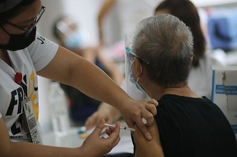 Fully vaccinated seniors now allowed to go out