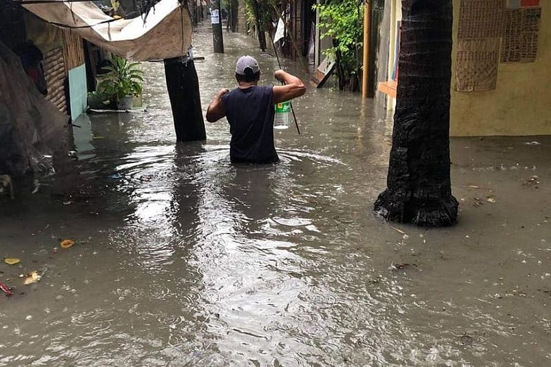 Portions of Metro Cebu submerged in floodwater after morning rains