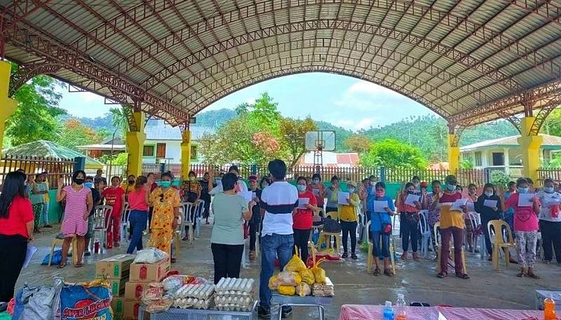 Dole releases P3.2M livelihood projects to unemployed workers in ...