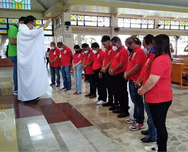 Tata Sala ni-file na og COC pagka-mayor sa Sta. Cruz