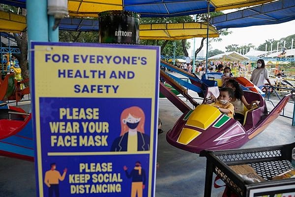 Philippines to remain under Alert Level 2 until January 15, 2022