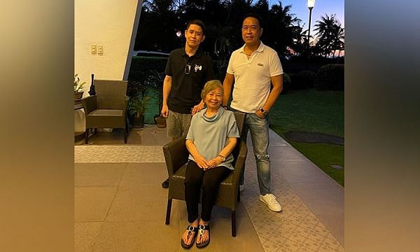 Lo family reconciles