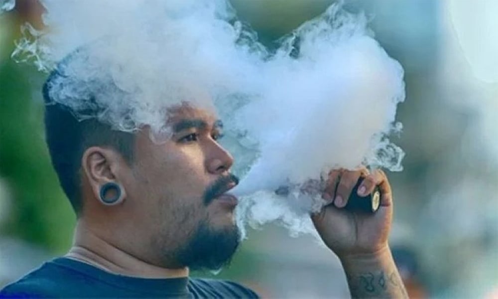 Groups urge Duterte to veto vape bill