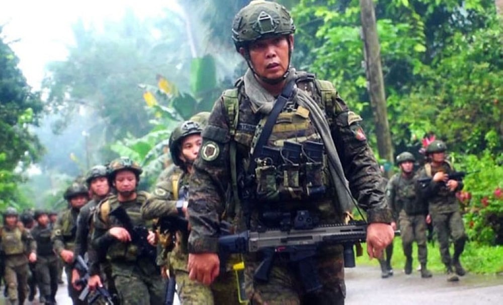 'Alakdan' troopers test readiness in 10-km foot march