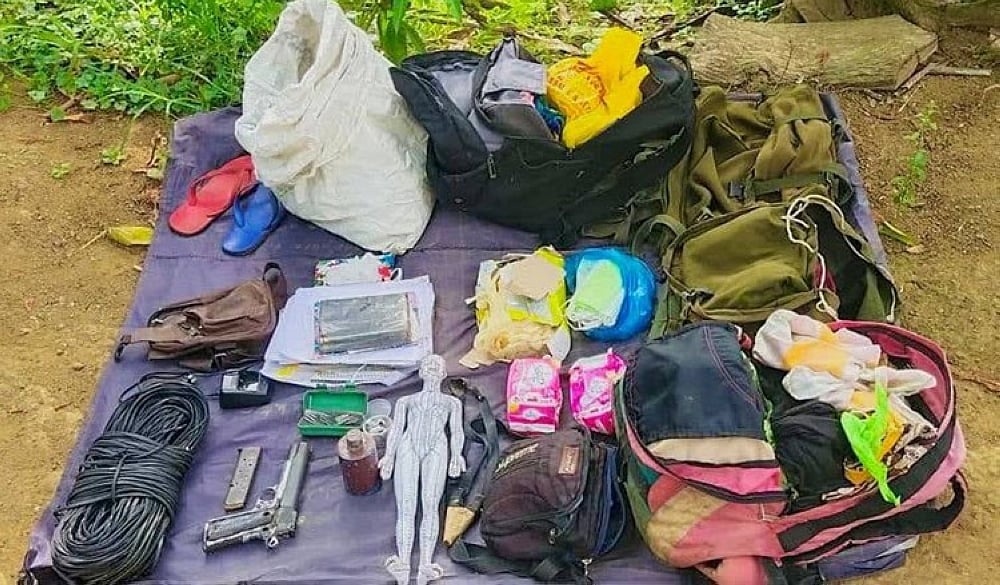 Army overrun rebels' camp in Cauayan'
