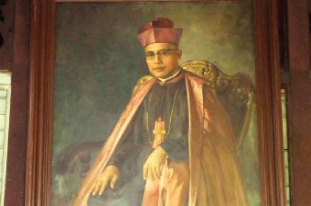 Book on Venerable Camomot's life launched in cebu