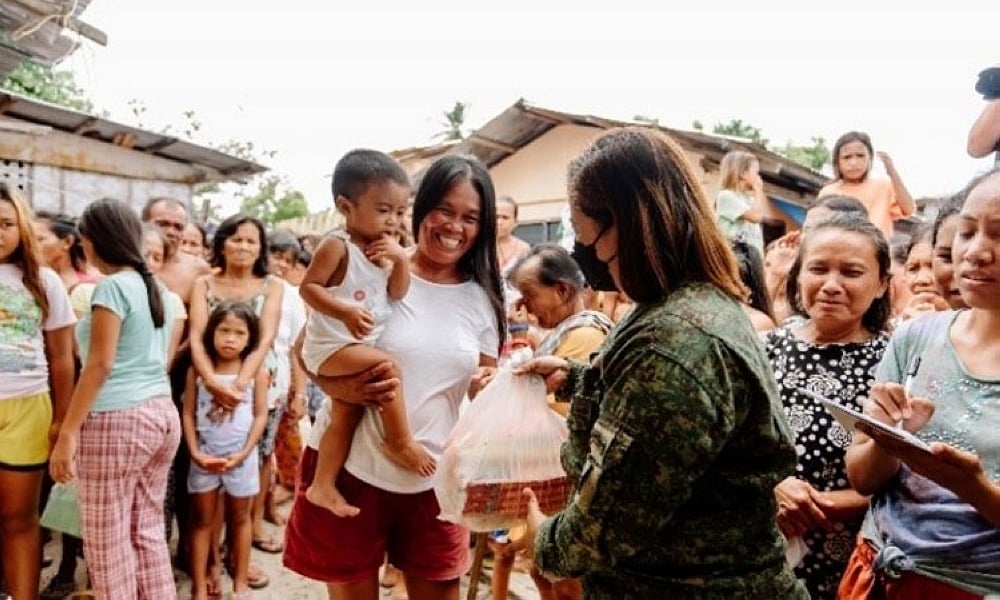 Caltex, Landers Superstore distribute relief goods