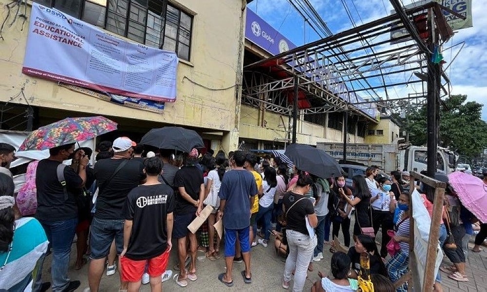 DSWD apologizes for confusion on educational ayuda distribution