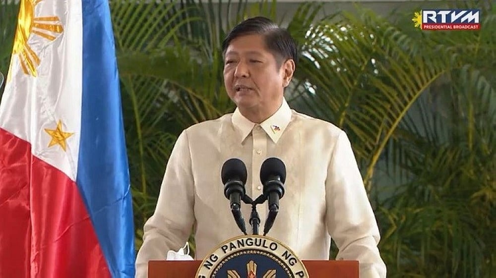 Marcos flies to Indonesia for state visit