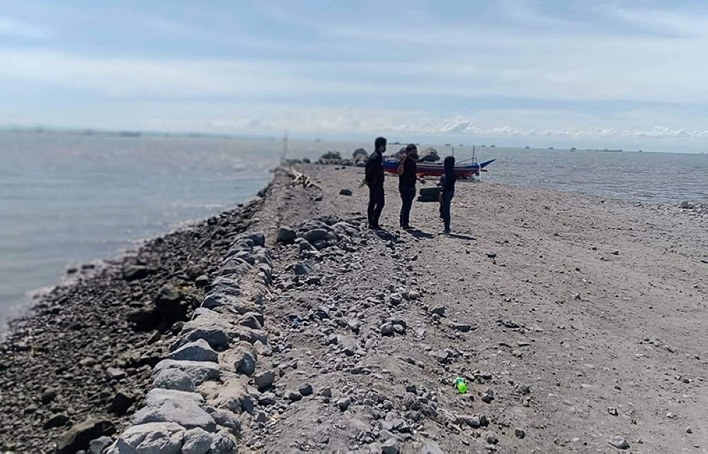 Bacolod City mayor issues CDO against embankment project