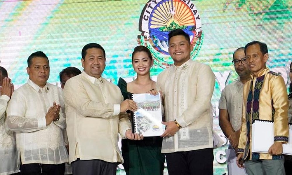 Gullas bares plans for Talisay