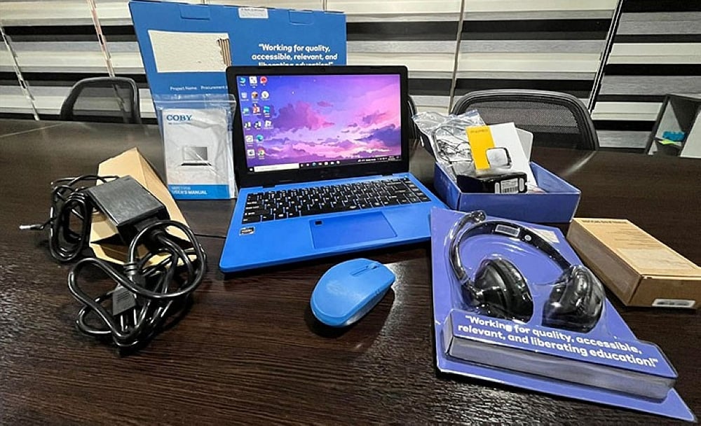 Laptop 'built for DepEd' ends up in Cebu surplus store for P10K