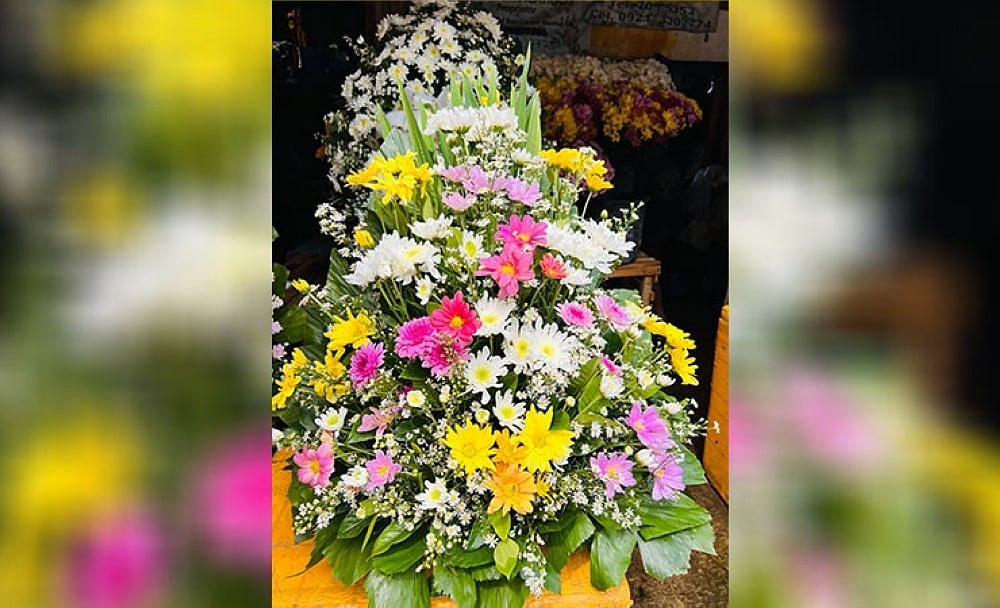 'Sympathy Flowers': Offerings for the departed loved ones