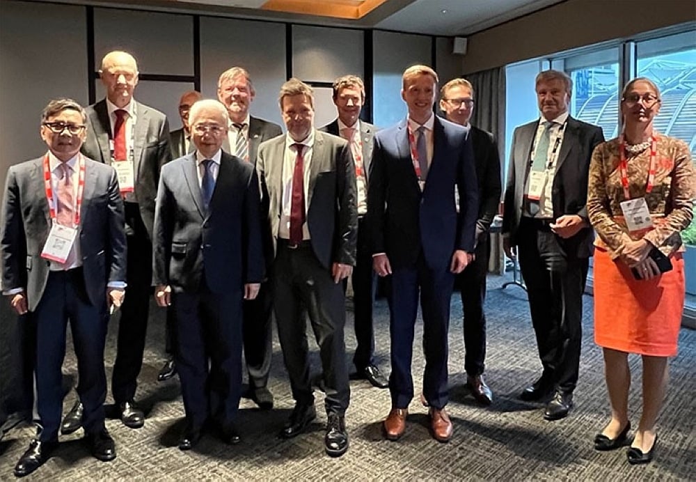 DTI chief invites German investors to Philippines