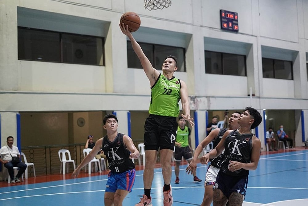 StorageTown rallies to defeat Cooking Kalgas and advance to Final Four ...