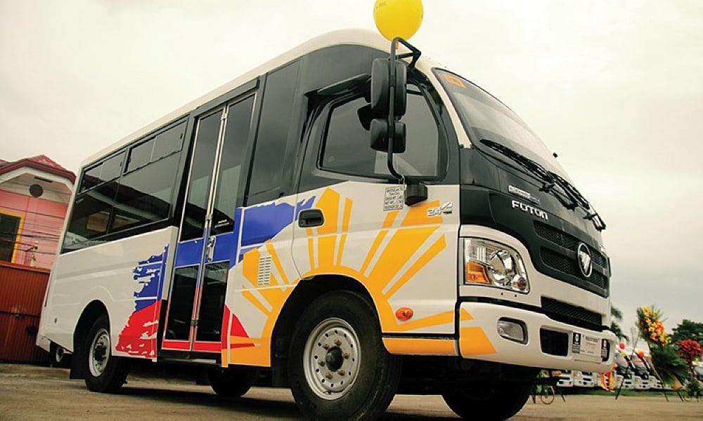 Foton Mandaue Cebu turns over 30 modern jeepneys to Amistad and Tiu ...