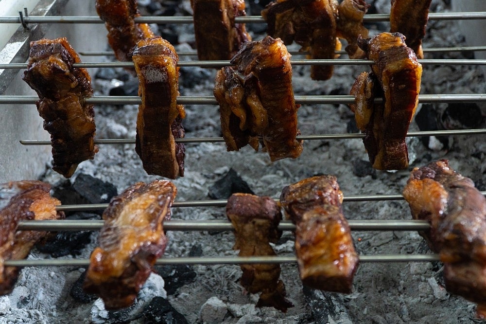 A tasty lechon baka meal with Chew Baka