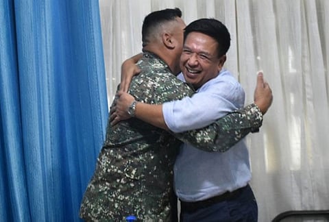 Westmincom acting chief pays exit call to Basilan exec