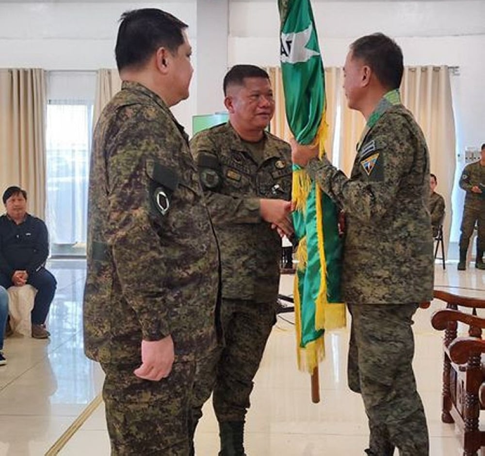 Army installs new 103rd Infantry Brigade commander