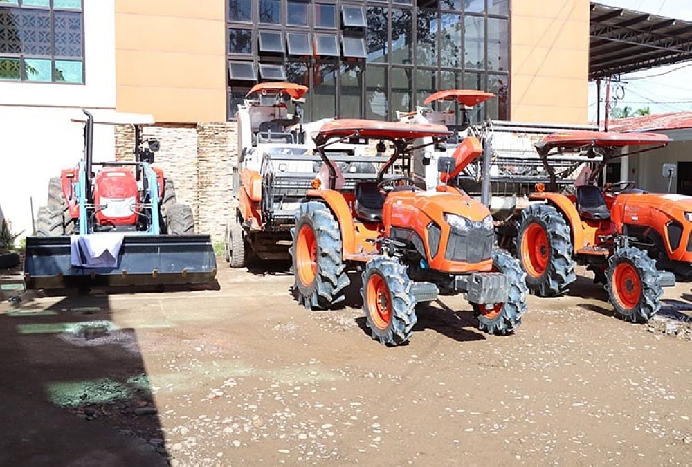 Mag-uuma nakadawat og kahimanan gikan Korea