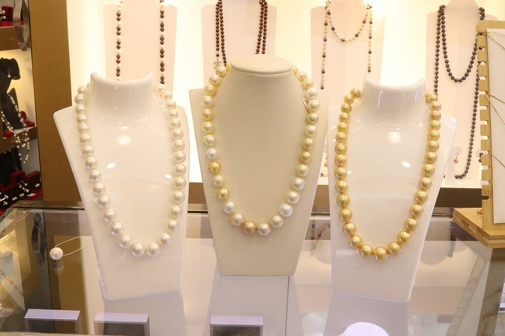 All about pearls at Zafreen Pearl Collection