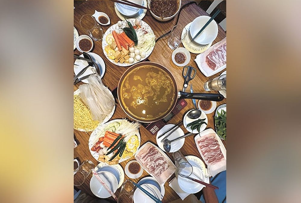 Hot pot during rainy days