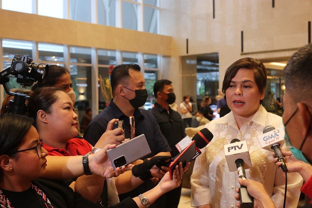 VP Sara says she will attend Parada