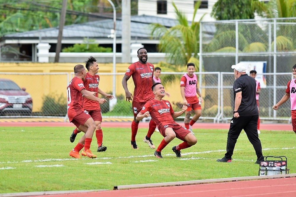 Cebu FC beats league leader Kaya FC