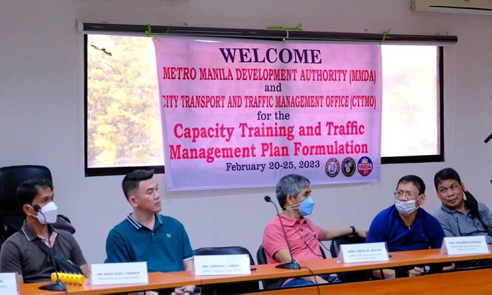MMDA shares traffic management expertise with Davao City