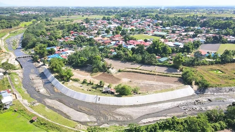 DPWH completes 2 flood control structures in Porac