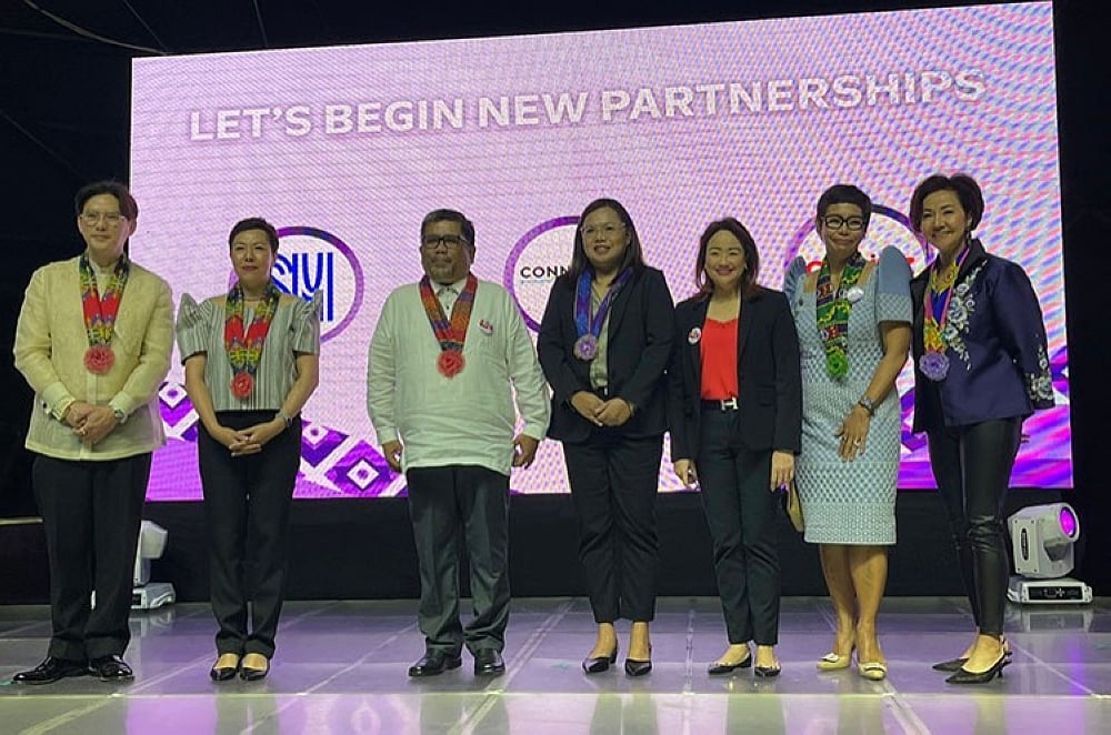 Aboitiz Group partners with Connected Women, SM SuperMoms Club for ...