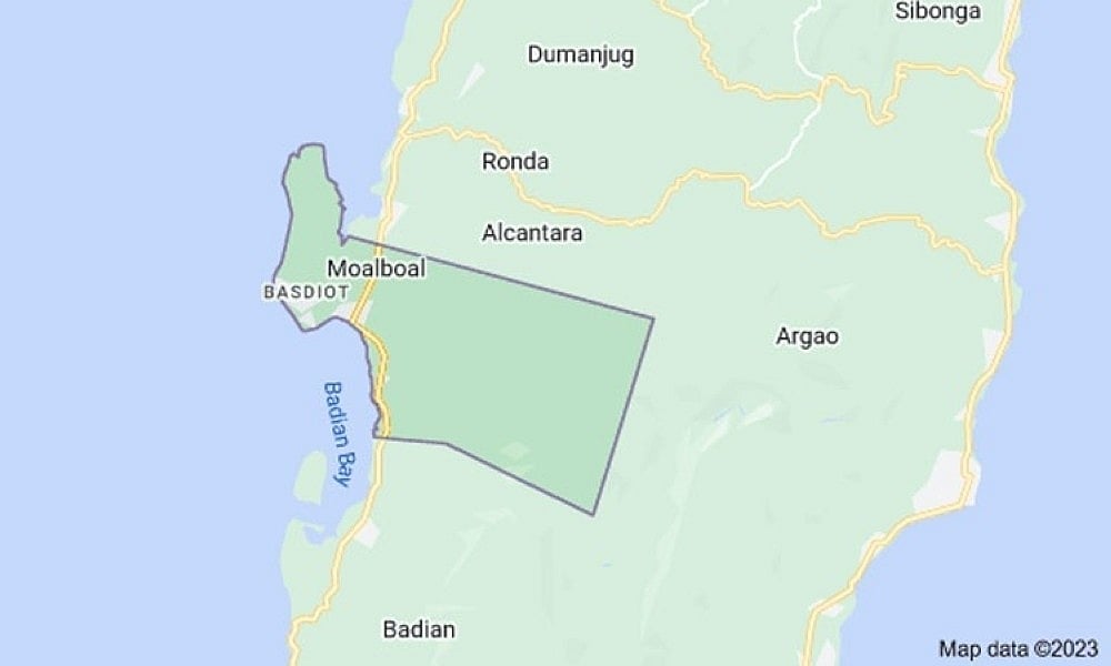 Moalboal seeks deal to fund new public market