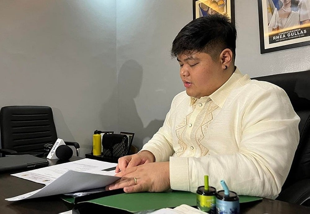 Injured Talisay City councilor Digul continues to work at home