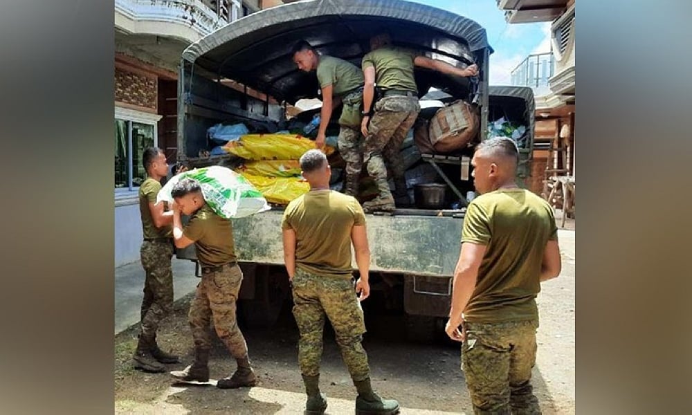 Westmincom hauls food packs for DepEd-Barmm personnel