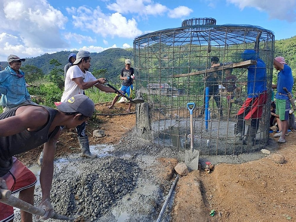 LGU and HOPE-NZ launches water and livelihood project in IP community