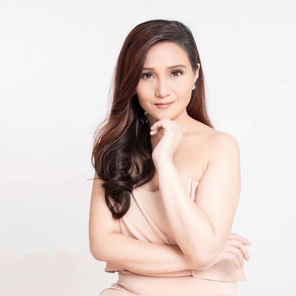 Gladys Reyes bagged the Best Actress Award for "Apag"